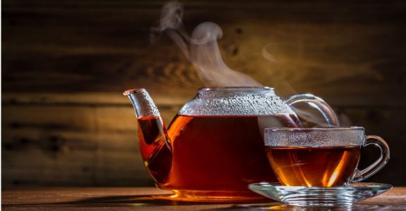 Does drinking hot tea in the summer cool you down? | Green tea | Tea ...