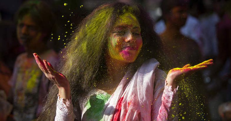 Here are 5 tips to take care of your hair this Holi